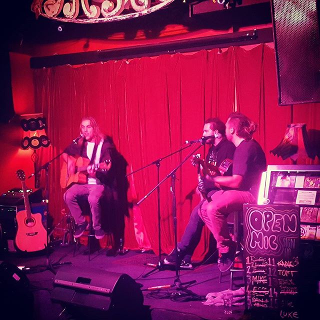 | Mooloolaba Nightlife – SolbarSunshine Coast Lifestyle