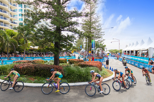 | Tri Hards – The Mooloolaba TriathlonSunshine Coast Lifestyle
